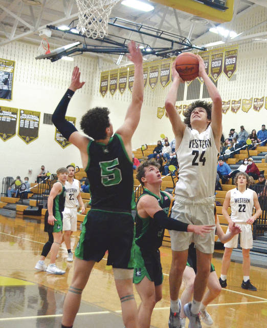 Novaks combine for 20 rebounds in Broncos’ victory over Harrison | News ...